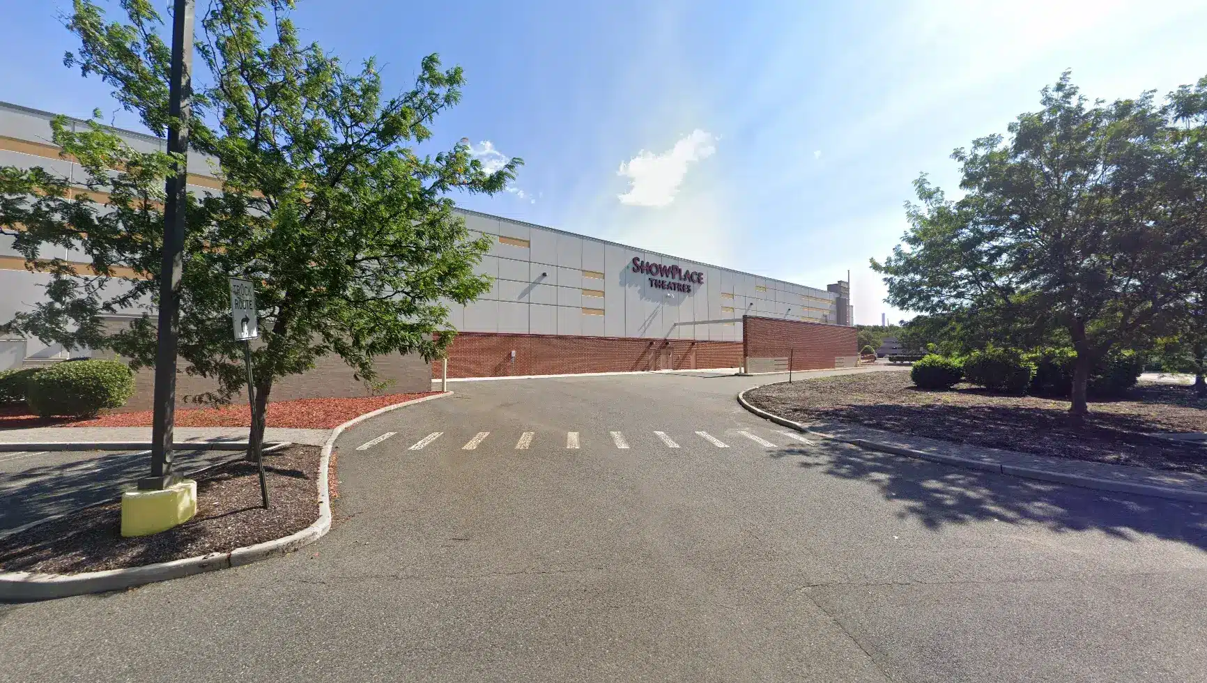 Unforgettable Movie Nights at Regal Secaucus ShowPlace in Secaucus, NJ ...